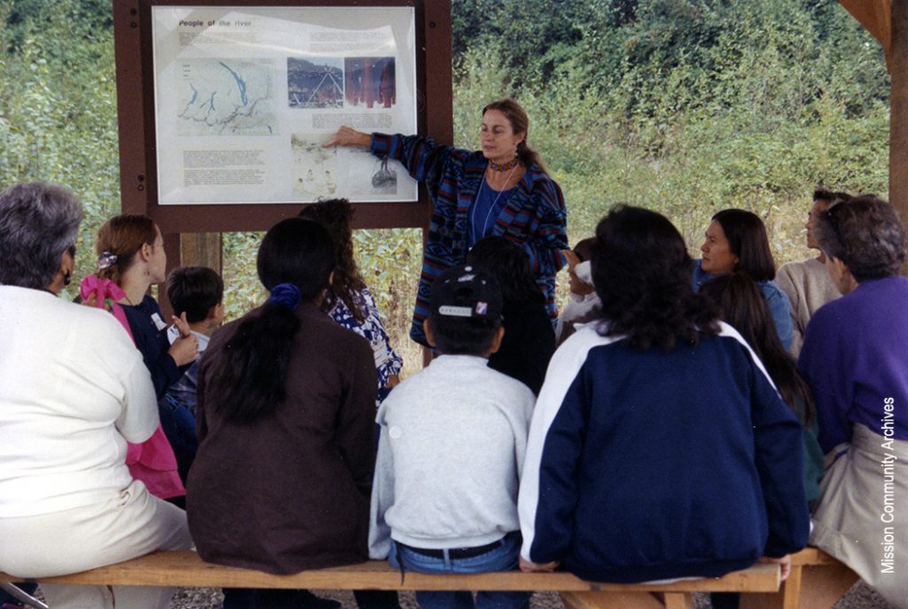 Education – Xá:ytem